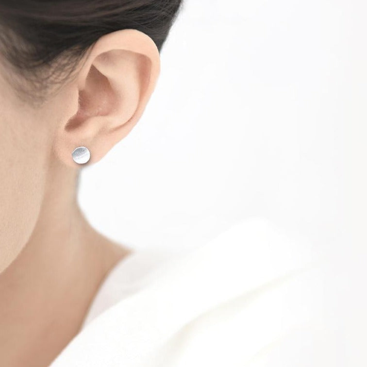 Petite Curl Dot Ear Studs | Pursuits